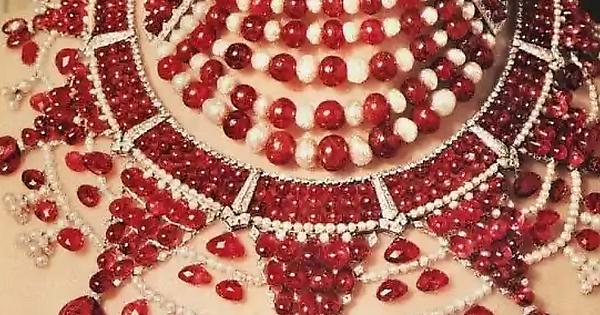 The Fiery Ruby: Birthstone of July – The Moonstoned